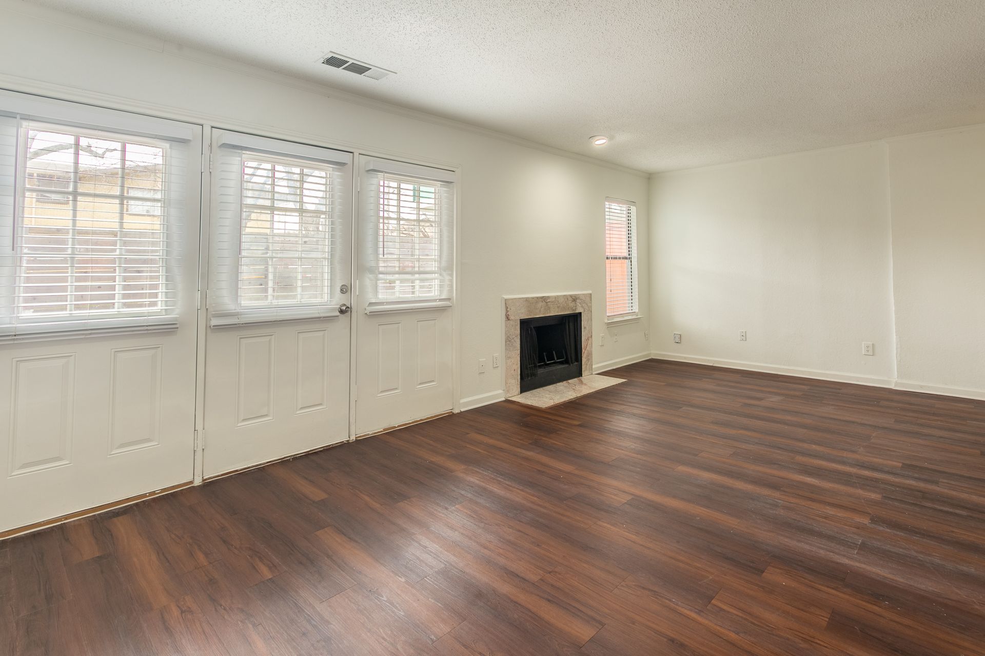 CI Management - 4603 Junius