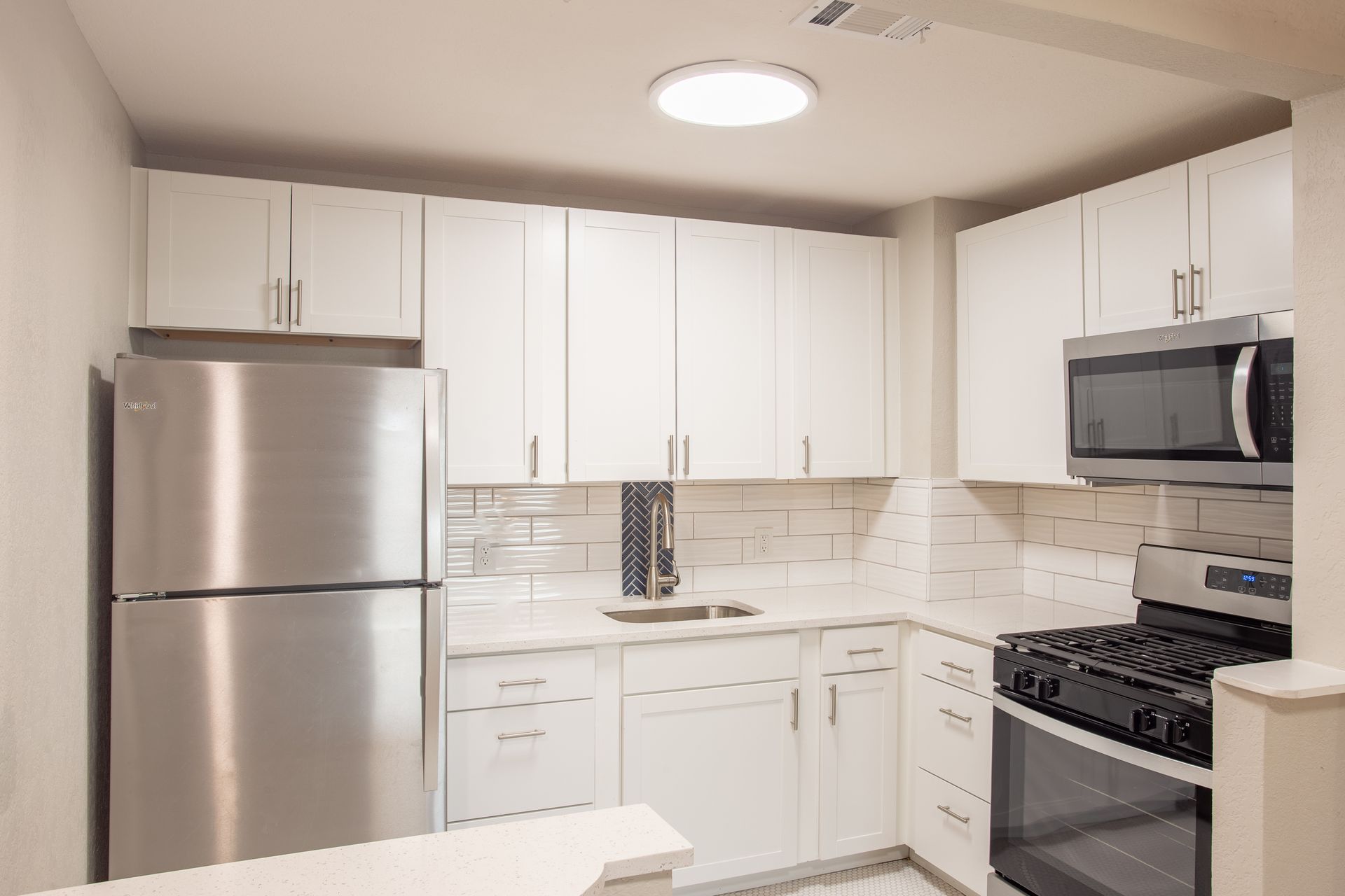 CI Management - 9008 San Benito