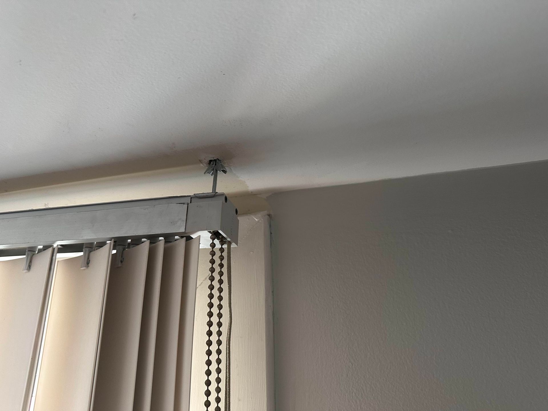 Why Your Blinds Keep Falling Down — And How to Fix It for Good