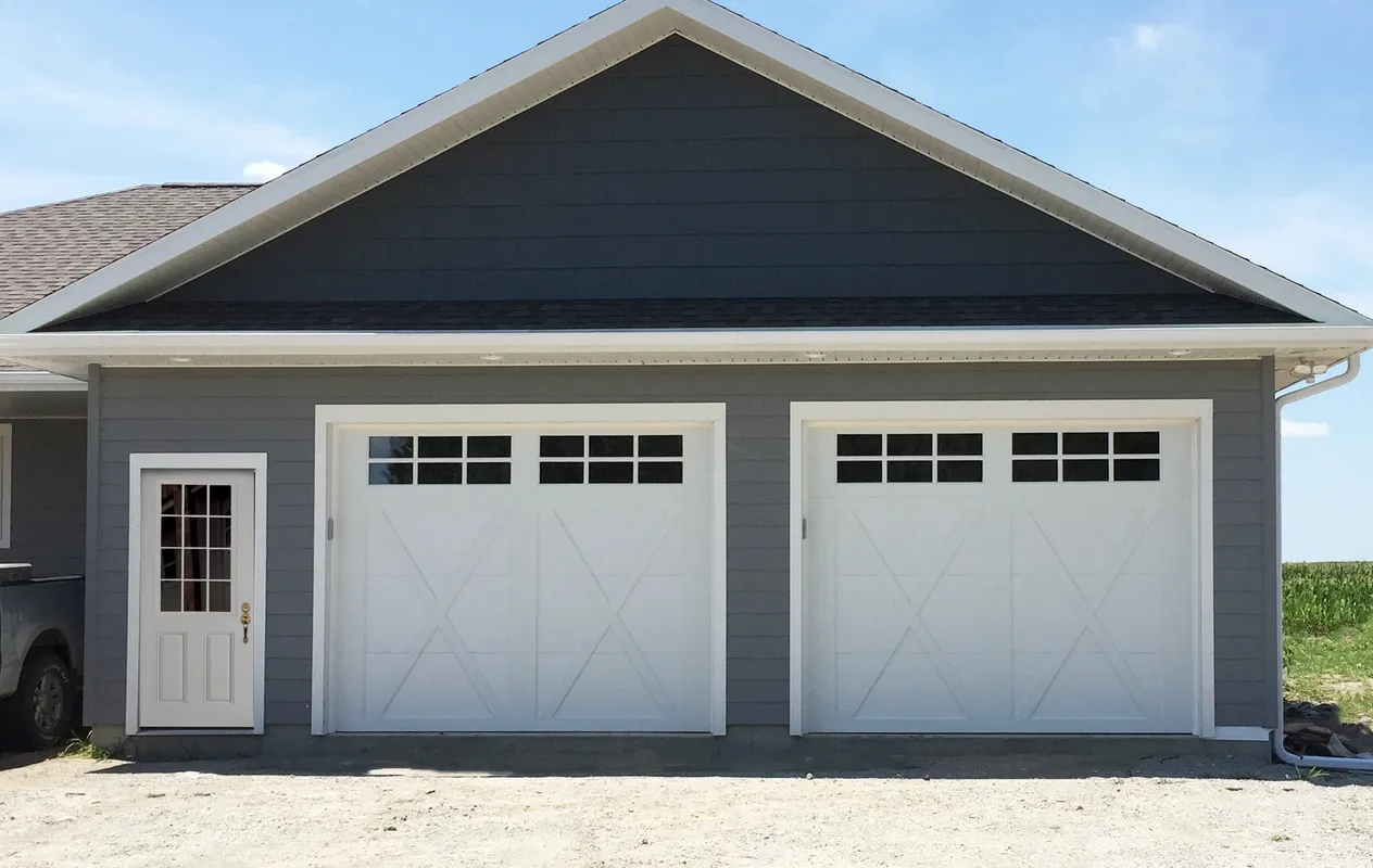 Home | Beatrice, NE | Blue Valley Door Co. Inc.