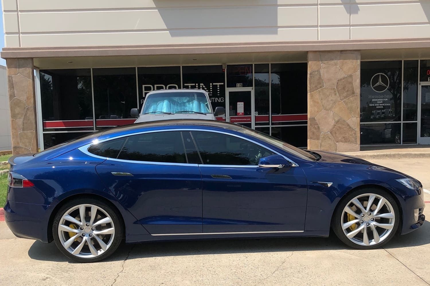 LLumar Auto Window Tints: Find Your Perfect Shade & Protection | Window ...