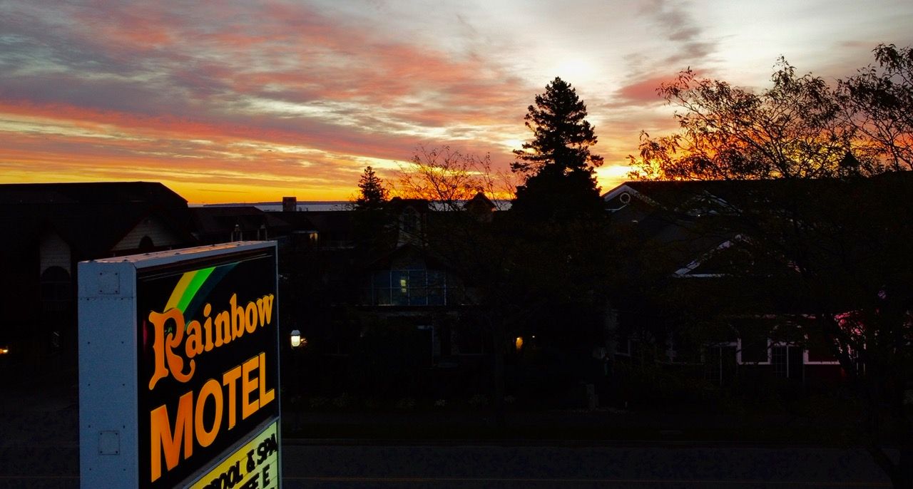 Gallery | Rainbow Motel | Mackinaw City