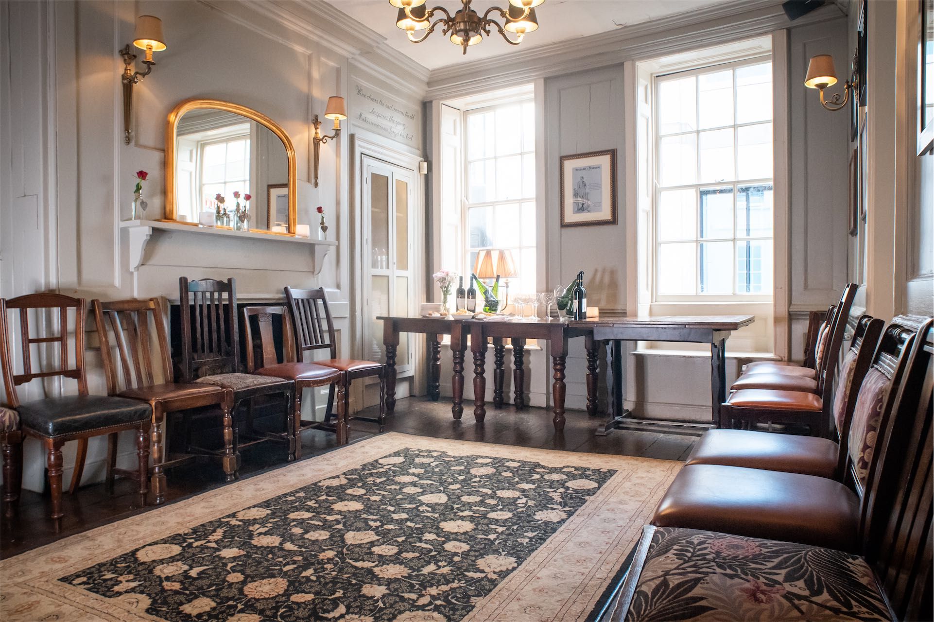 Virtual Tour of Pub & Restaurant | The Harrow | EC4