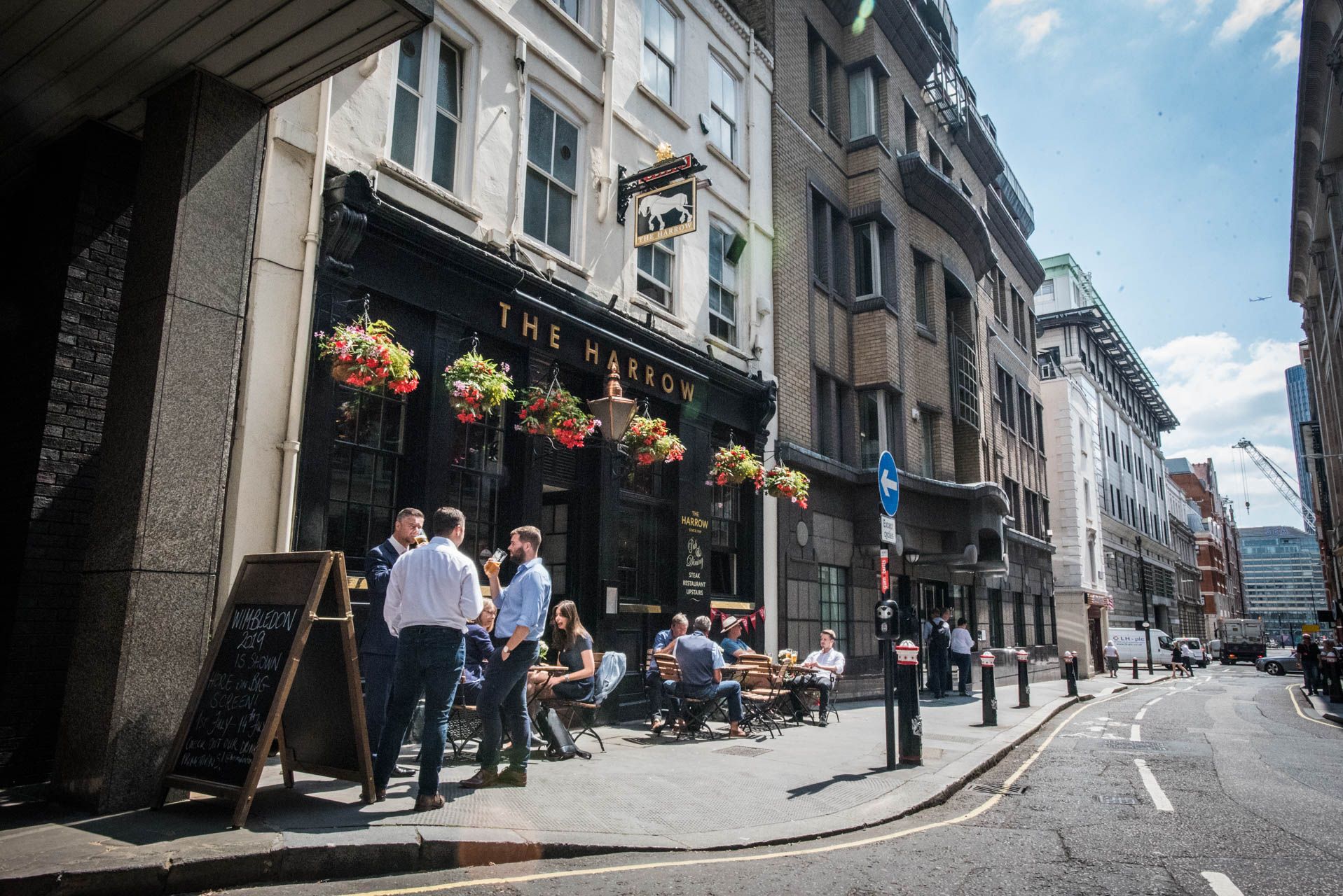 Virtual Tour of Pub & Restaurant | The Harrow | EC4