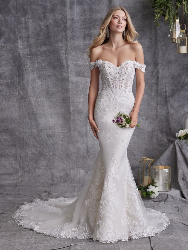 The Curvy Bride®, Mid & Plus Size Bridal Gowns & Wedding Dresses