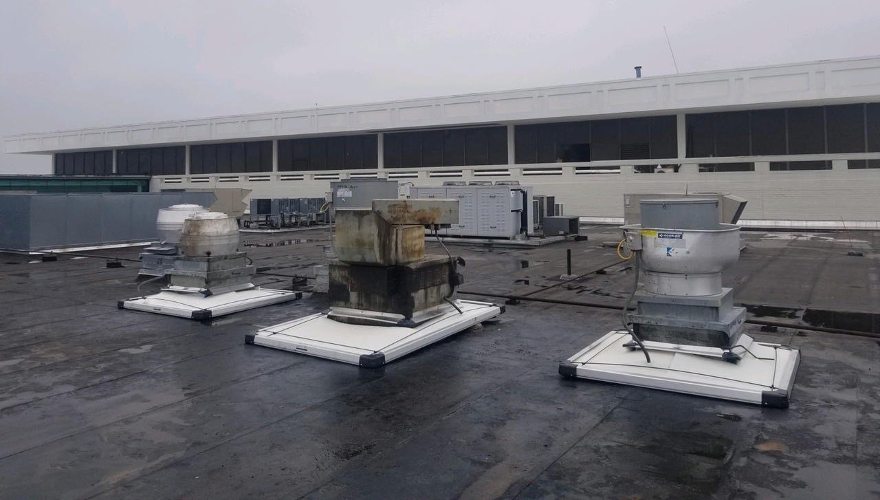 Innovative Rooftop Grease Containment Services | Rooftop Solutions