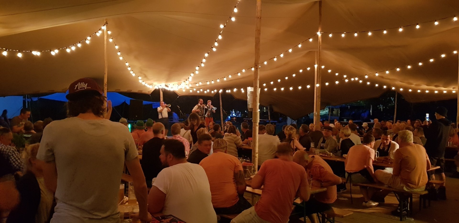 Eenfeestjevieren.nl