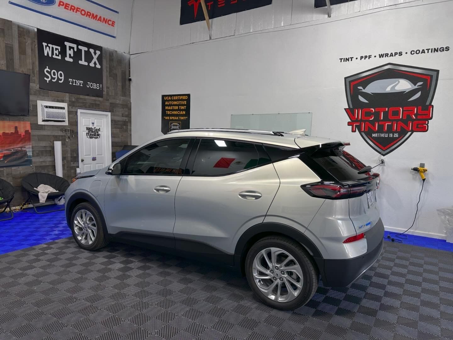 Professional Window Tinting, Walk In Window Tinting | Fresno, CA ...