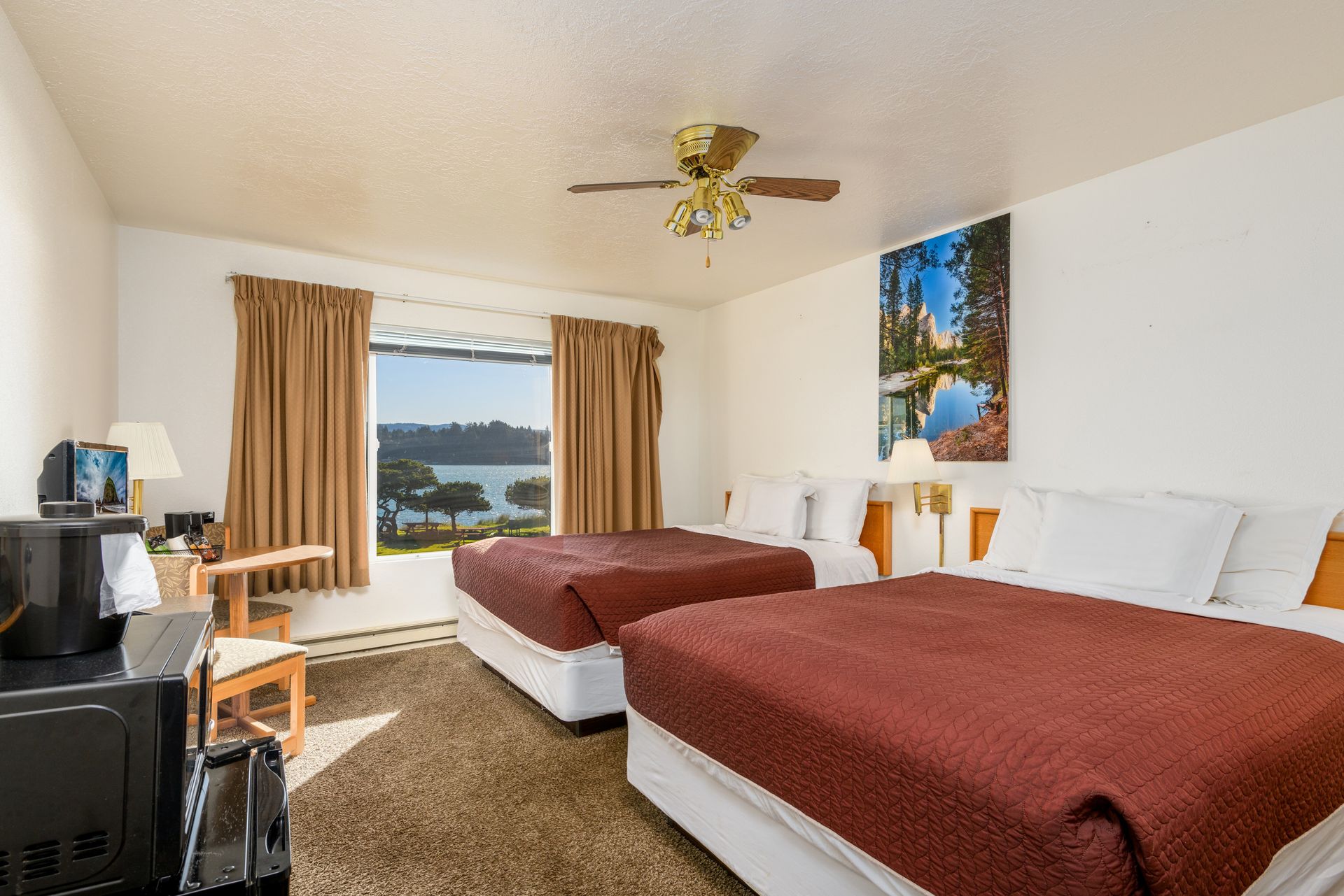 Photo & Video Gallery | Giant Alsi Resort