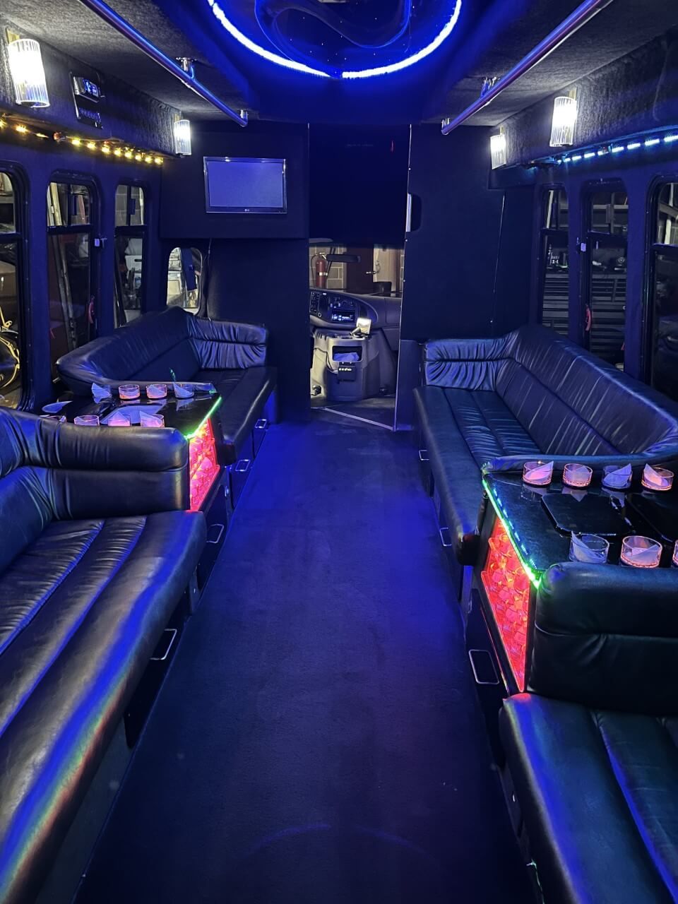 Party Bus Limo Kansas City and Overland Park