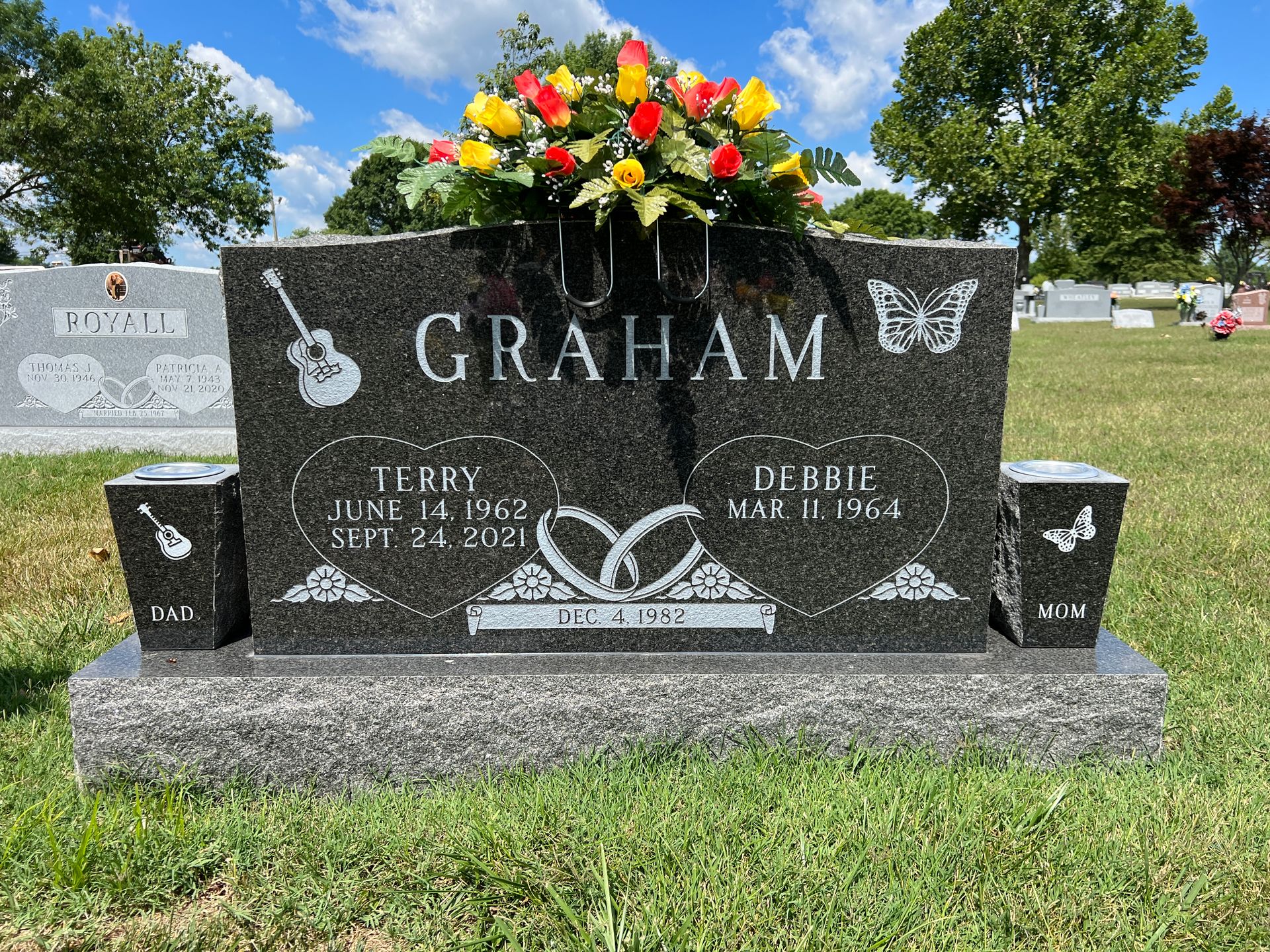Monument Markers | Campbellsville, KY | MMC