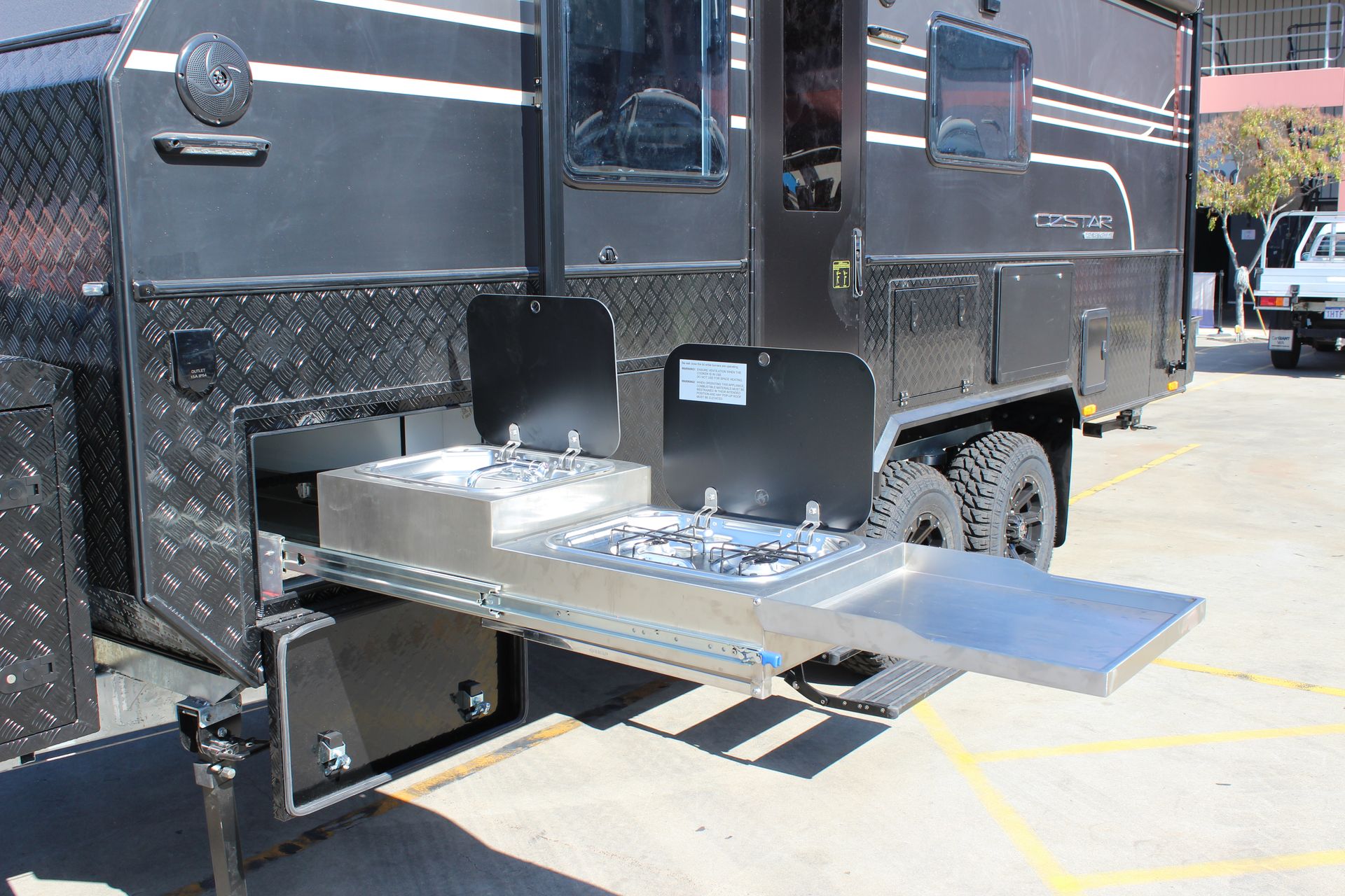 Oz Star Emu Series 20FT Family Triple | Oz Star Caravans Perth