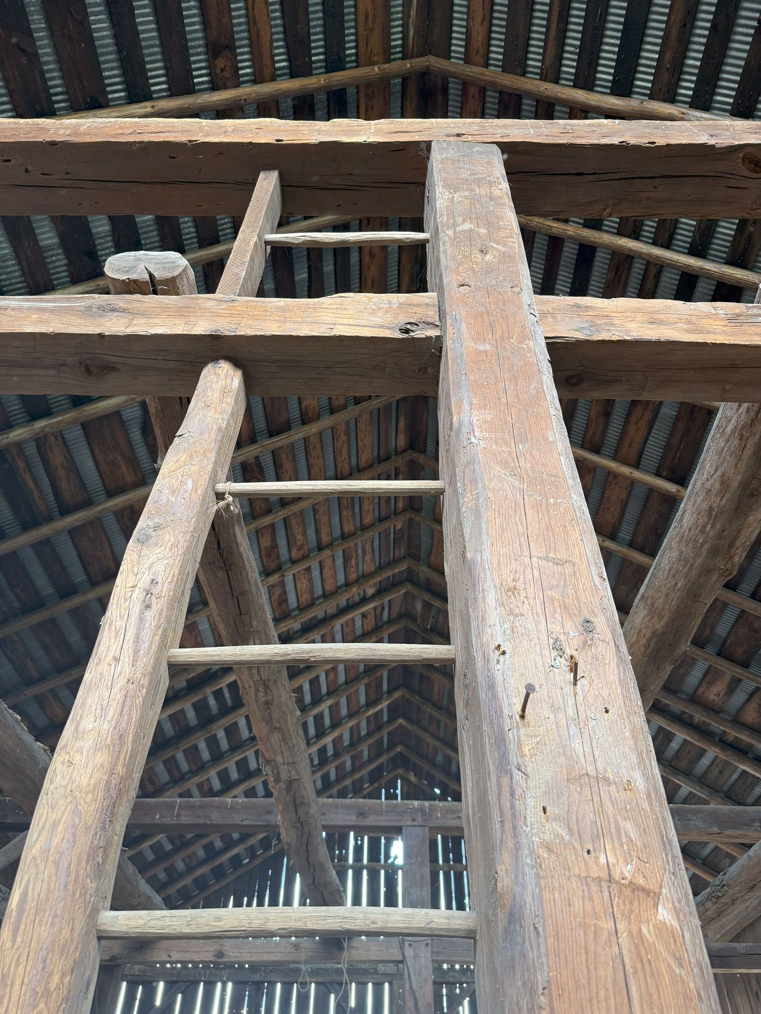 Bay & Bent | Reclaimed Heritage Barns | Pennsylvania