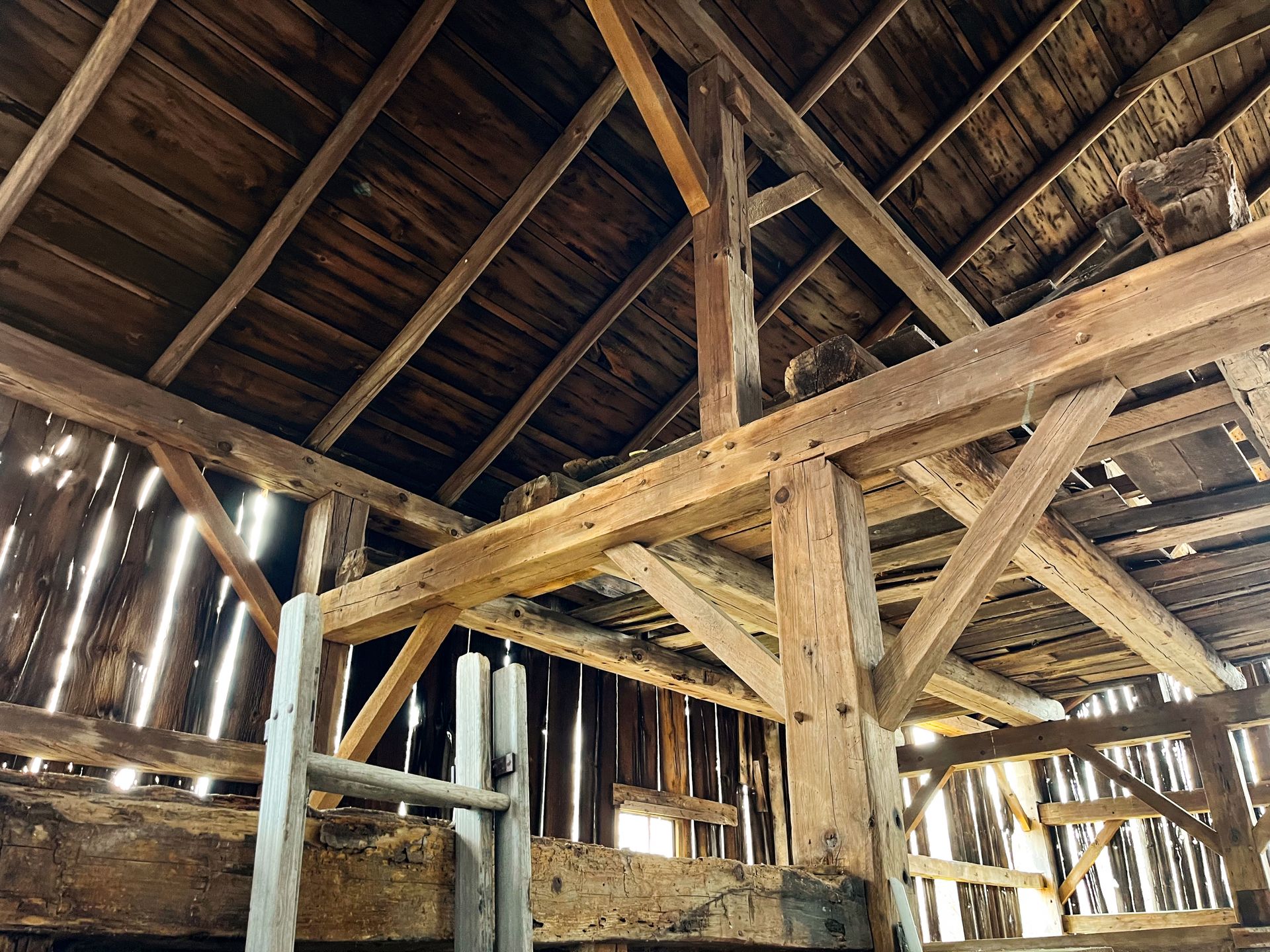 Bay & Bent | Reclaimed Heritage Barns | Pennsylvania
