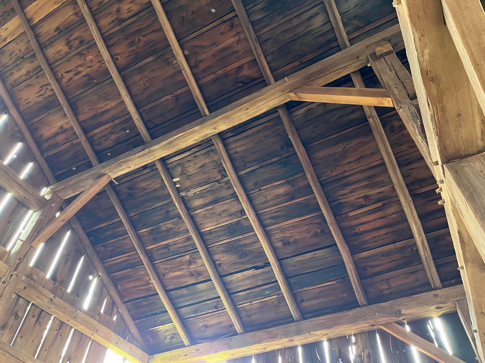 Bay & Bent | Reclaimed Heritage Barns | Pennsylvania