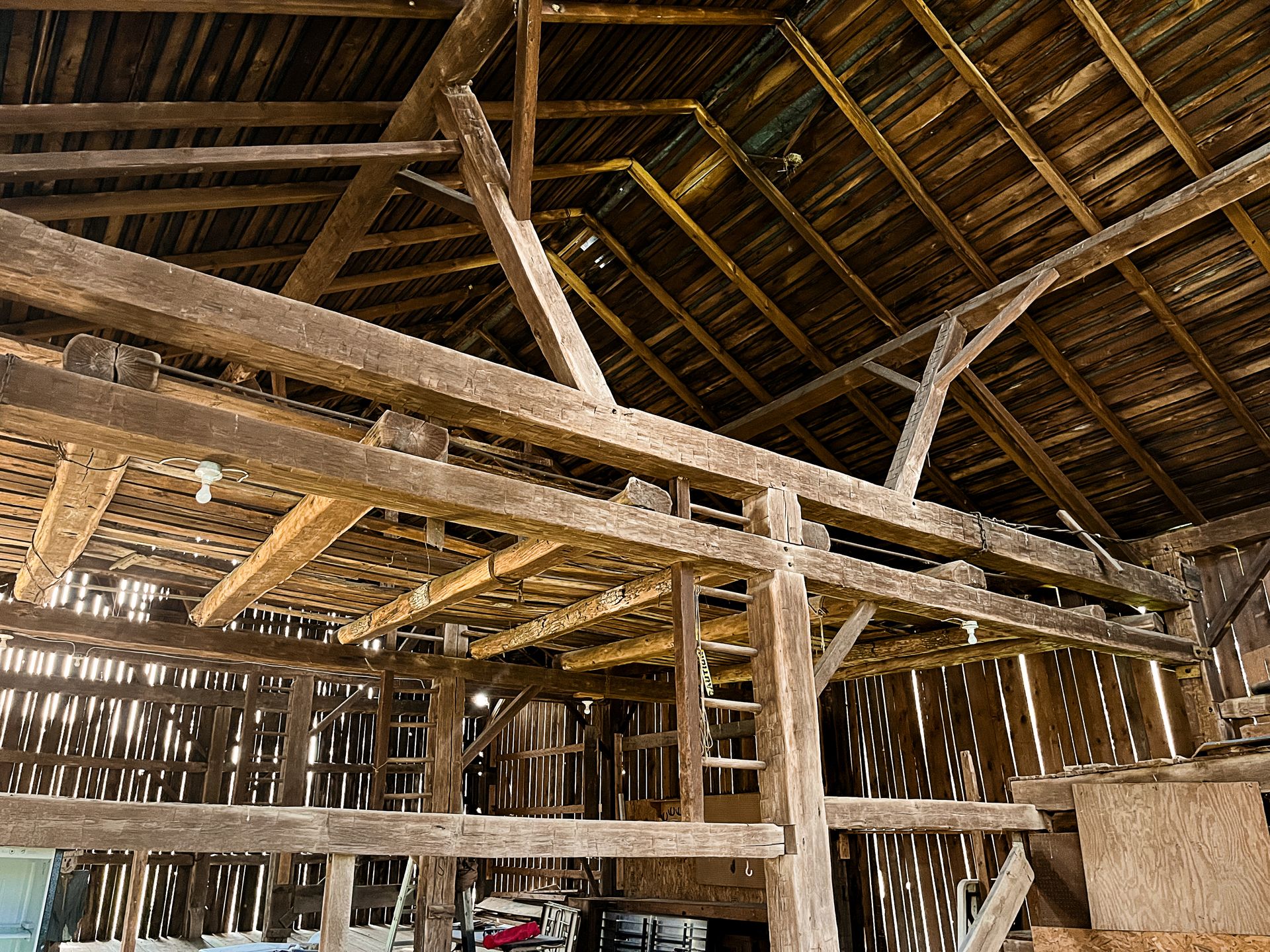 Bay & Bent | Reclaimed Heritage Barns | Pennsylvania