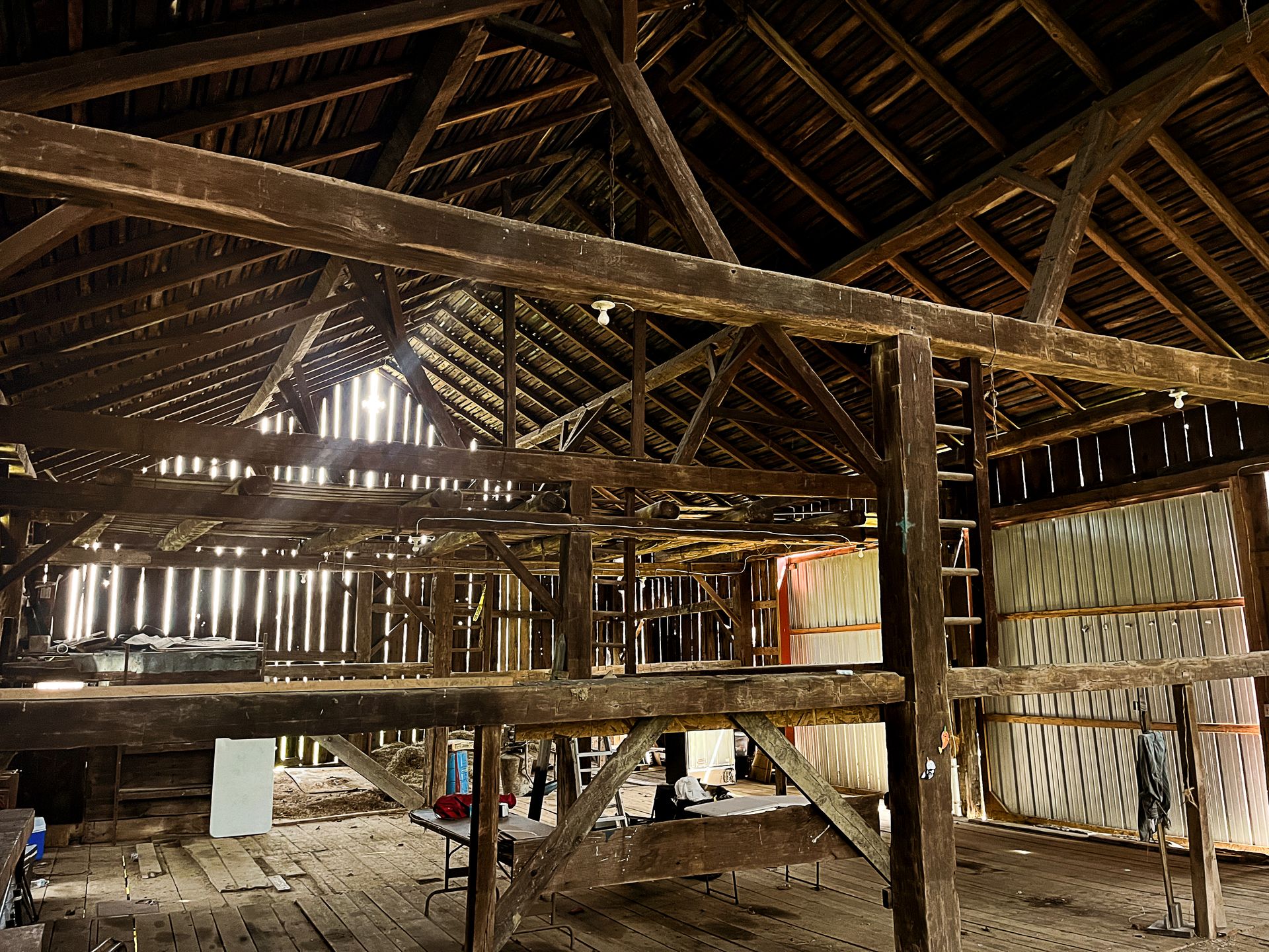 Bay & Bent | Reclaimed Heritage Barns | Pennsylvania