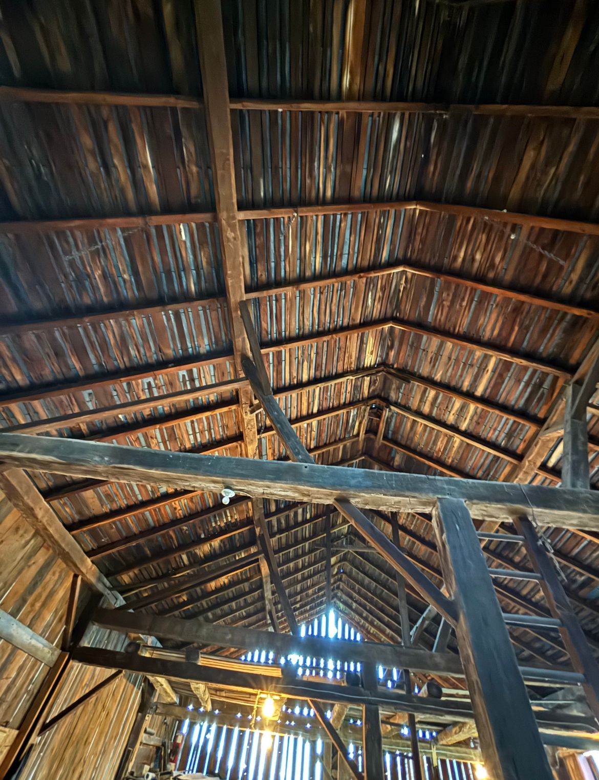 Bay & Bent | Reclaimed Heritage Barns | Pennsylvania