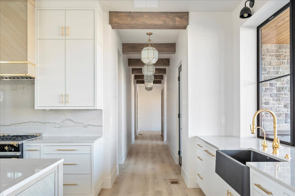 Weckwerth Cabinets | Custom Cabinet Builder