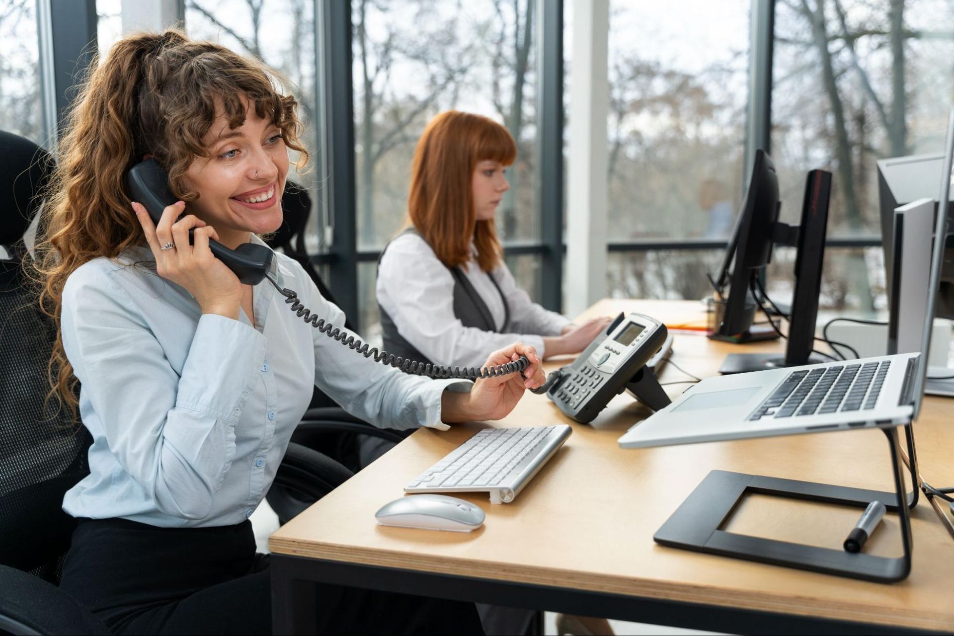 Top 7 Benefits of Switching to VoIP for Your Business