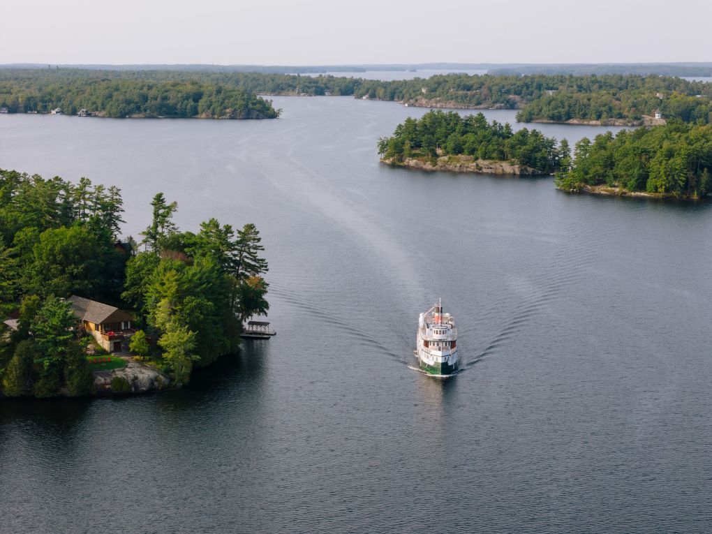 DeNure Tours – Muskoka Steamships