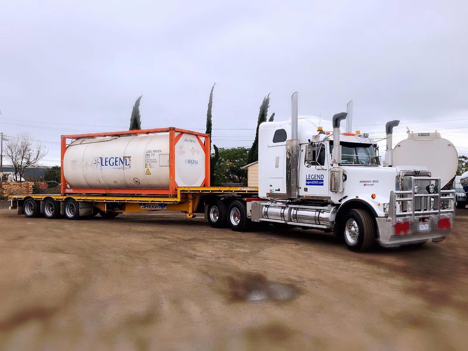 Drop deck freight carriers