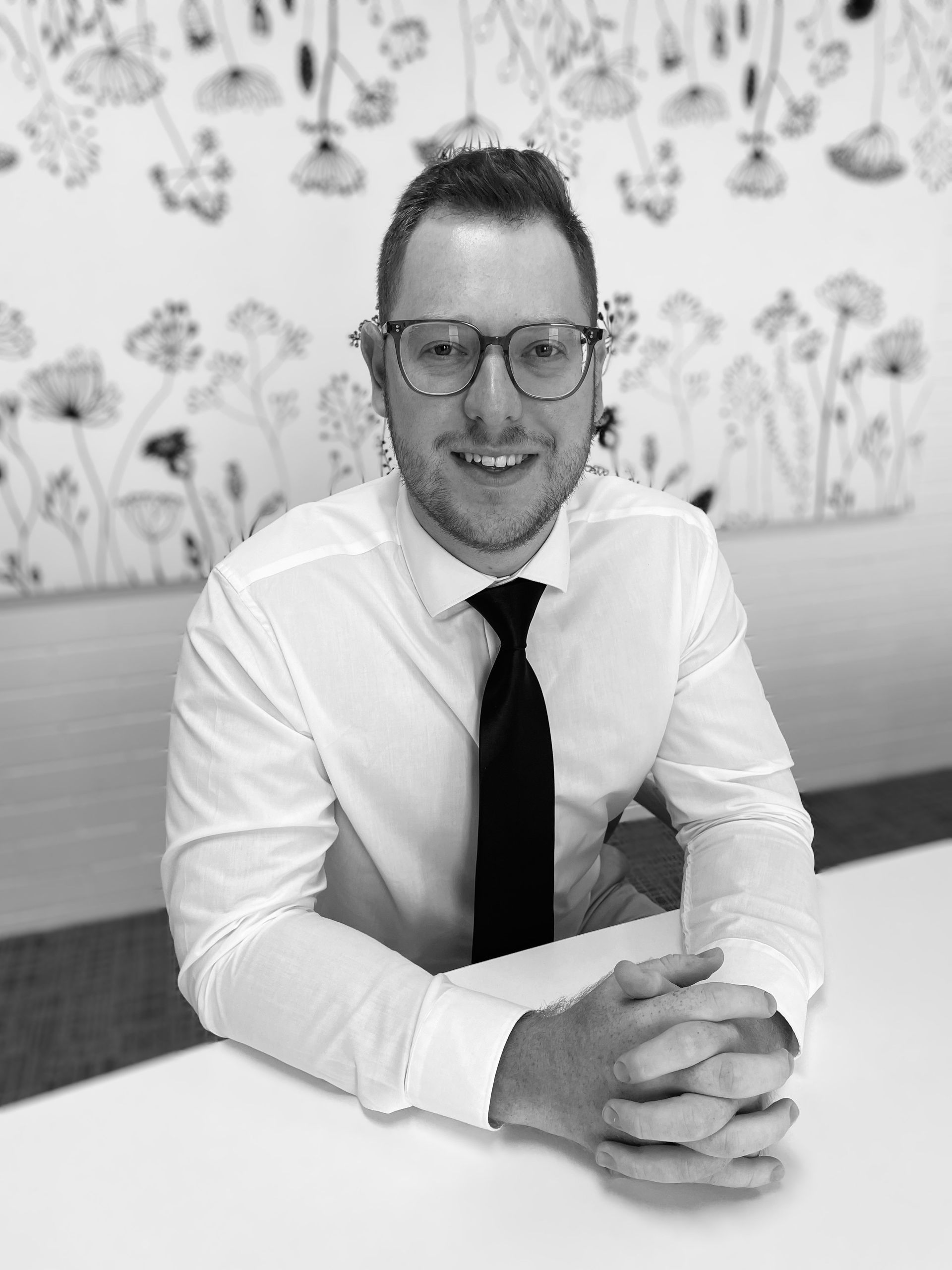Business Sales & Service | Bundaberg QLD | MRH Lawyers