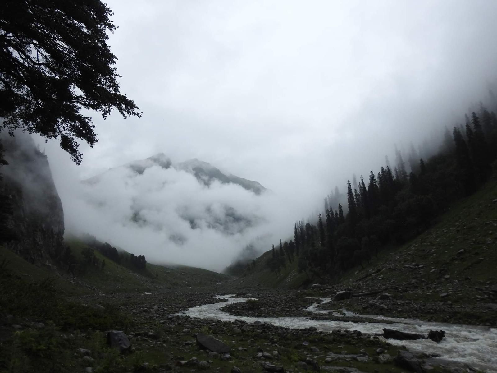 Hampta pass Trekking