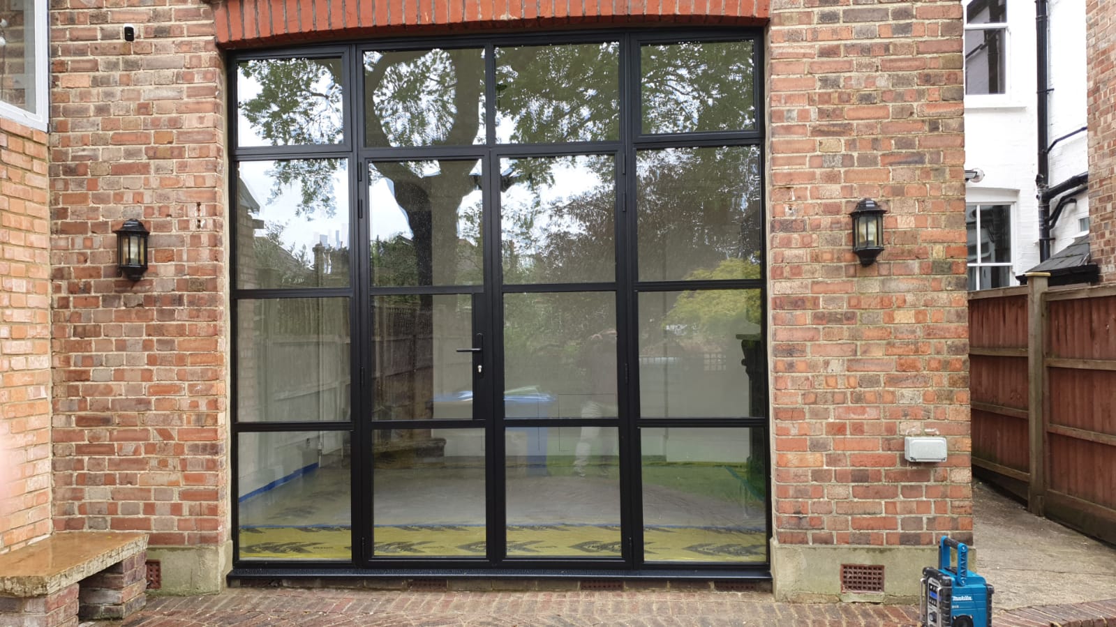 Double glazing specialists | Roberts Windows Ltd