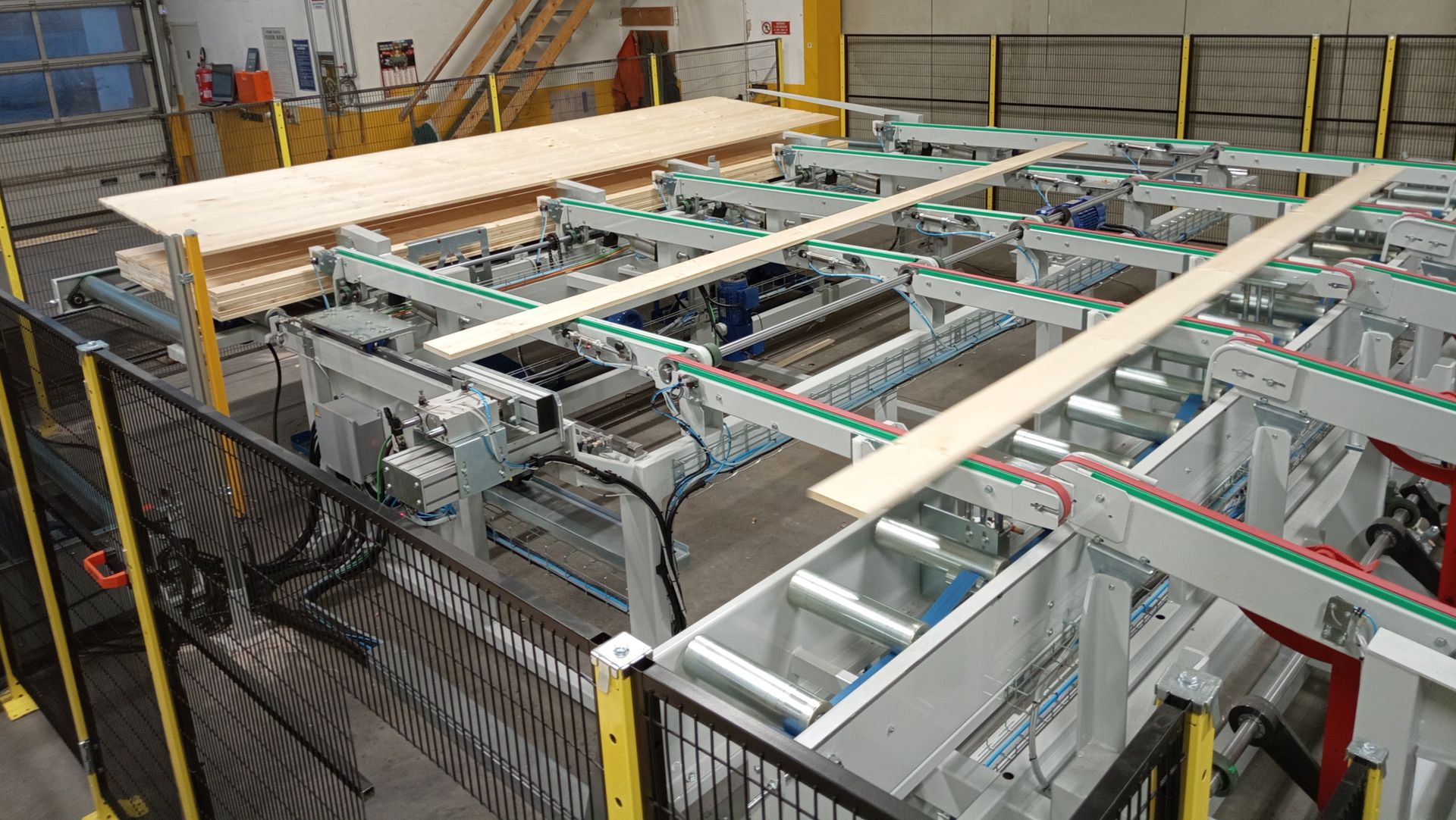 Timber unloading systems | Torrebelvicino | Sacot Srl