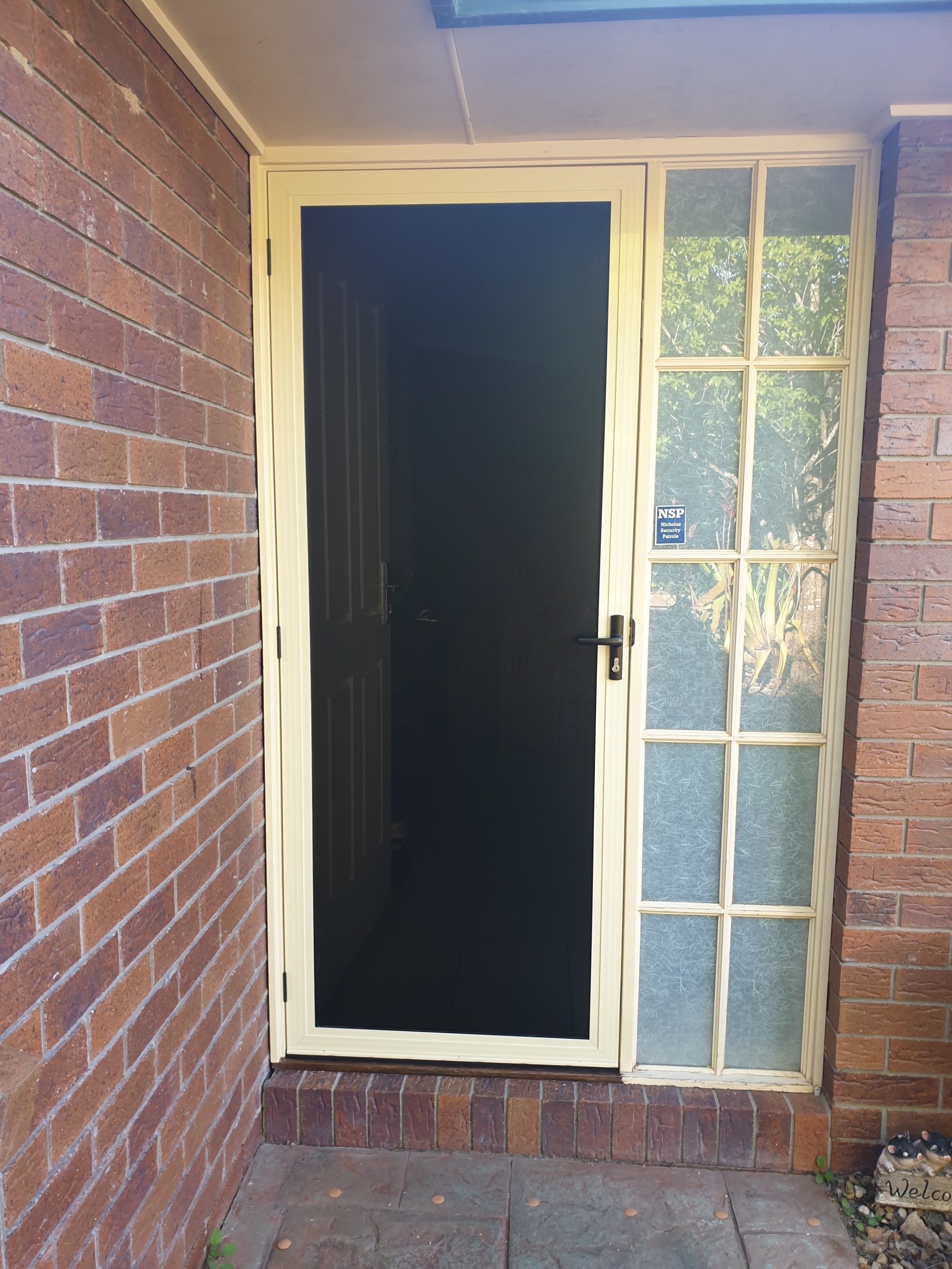 Smart Screens QLD | Security Screen Doors on the Gold Coast