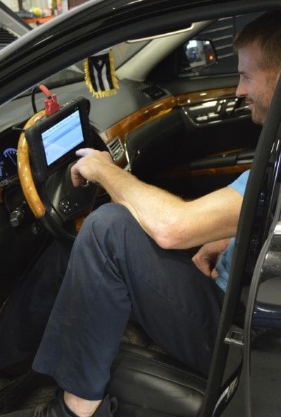 Defrost Your Car Windows Quickly: Tips for San Antonio Drivers