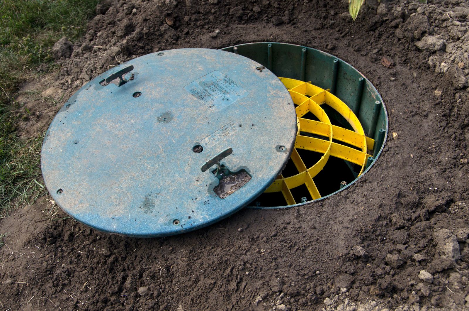 How to Choose the Right Septic System for Your Home: A Comprehensive Guide