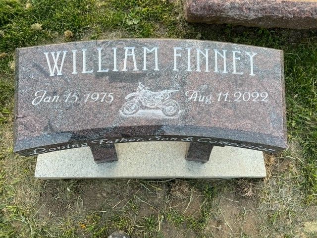 Custom Etching | Ottumwa, IA | Fuller Monument
