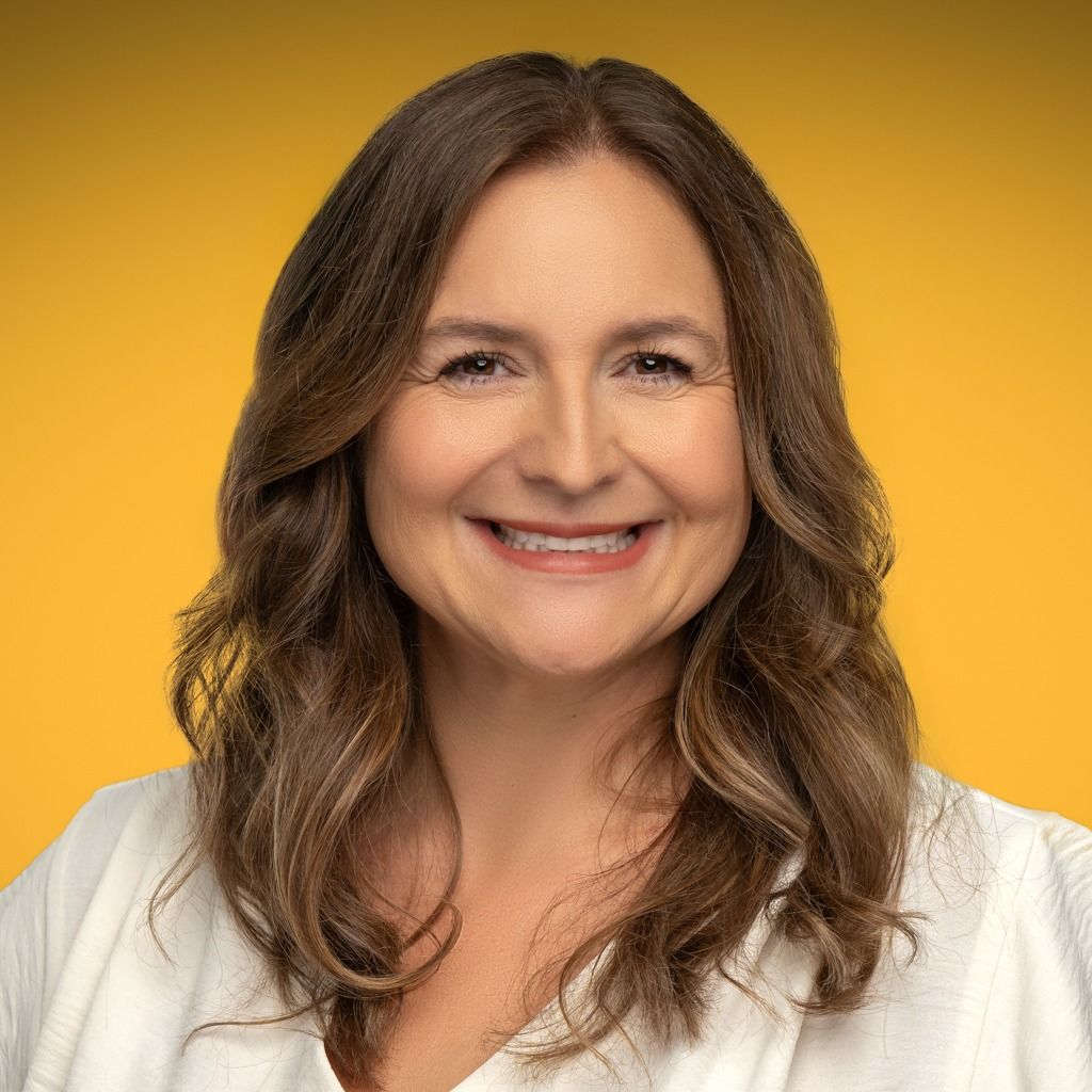 Brentwood Headshots by Christina Carey | Art of Portraits