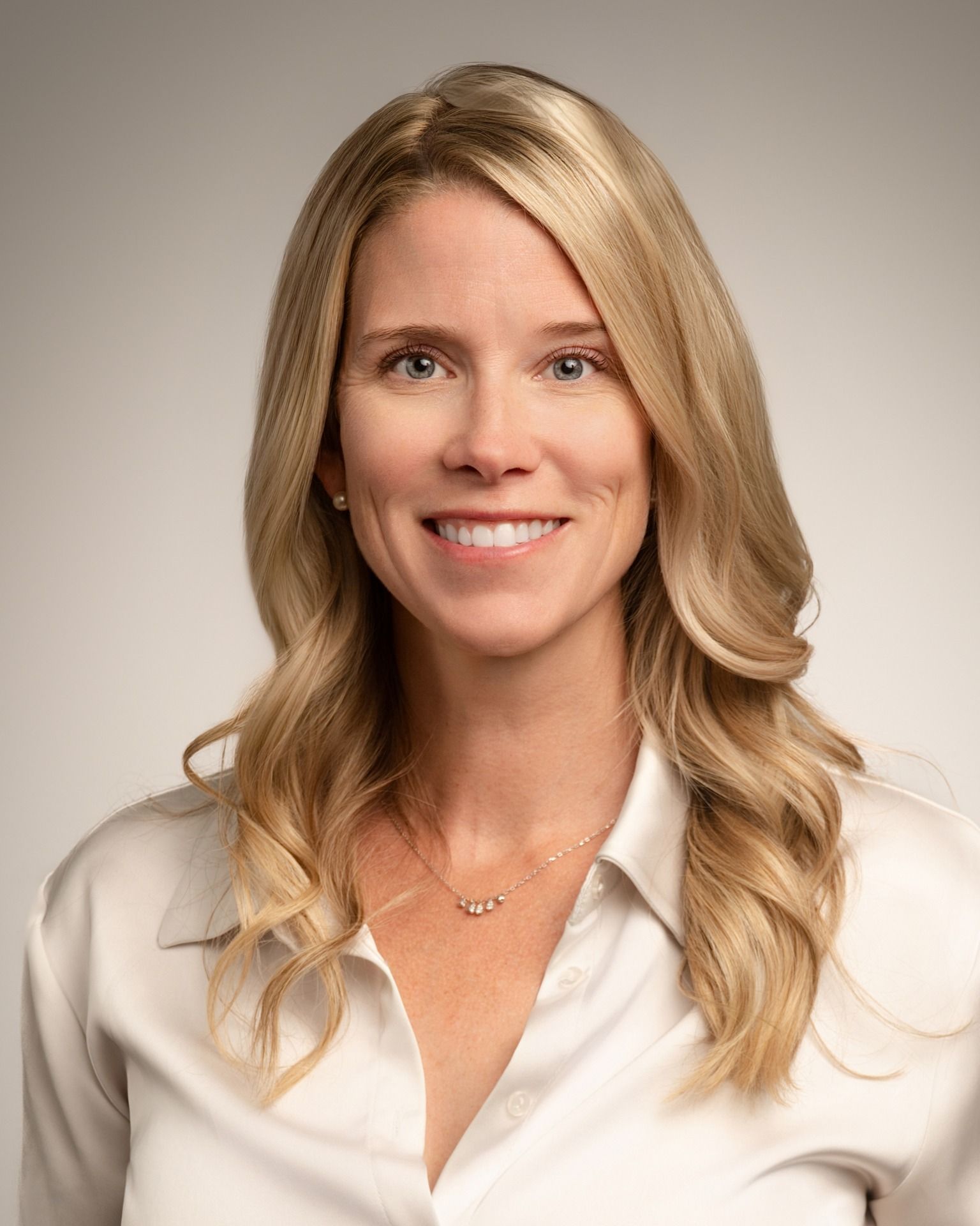 Edmonton headshots by Emily Welz | Art of Portraits