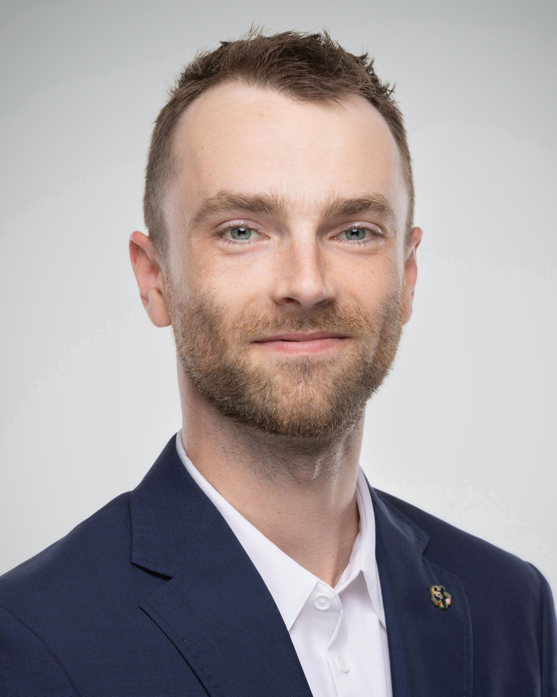 Montreal Headshots by Eric Sanchez | Art of Portraits