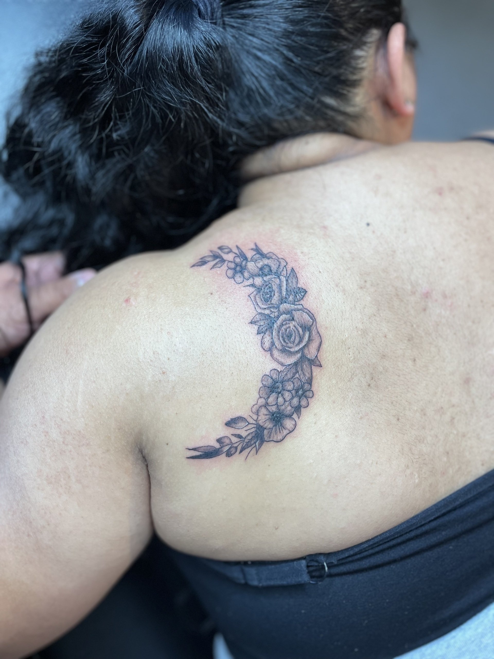 Anahi Castaneda| Black and Grey | Fine Line tattoos