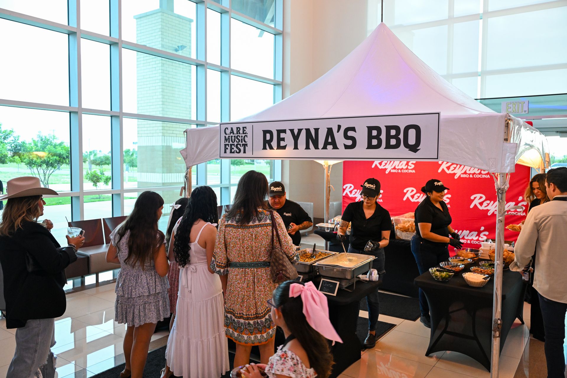 Home | Reyna's BBQ & Cocina