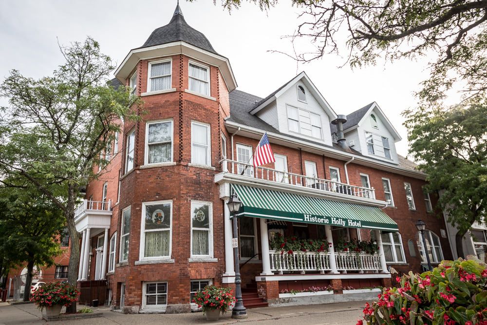 History of the Holly Hotel