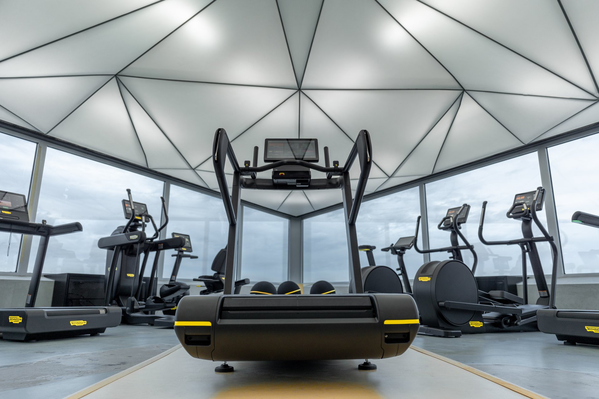 High-end Fitness Solutions | Bespoke Training