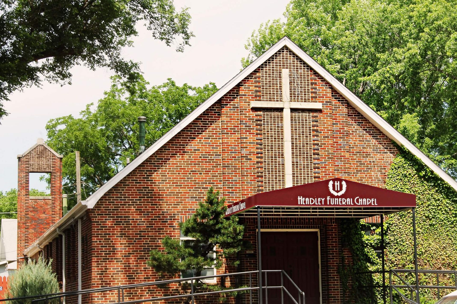 Our Facilities | Headley Funeral Chapel