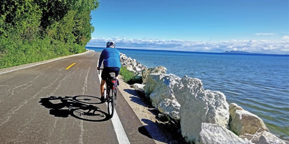 Top 10 US Cycling Trails | Best Bike Destinations for Cyclists