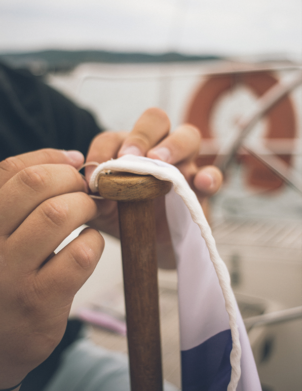 CUSTOM FLAGS | AMERICAN FLAG AND BANNER