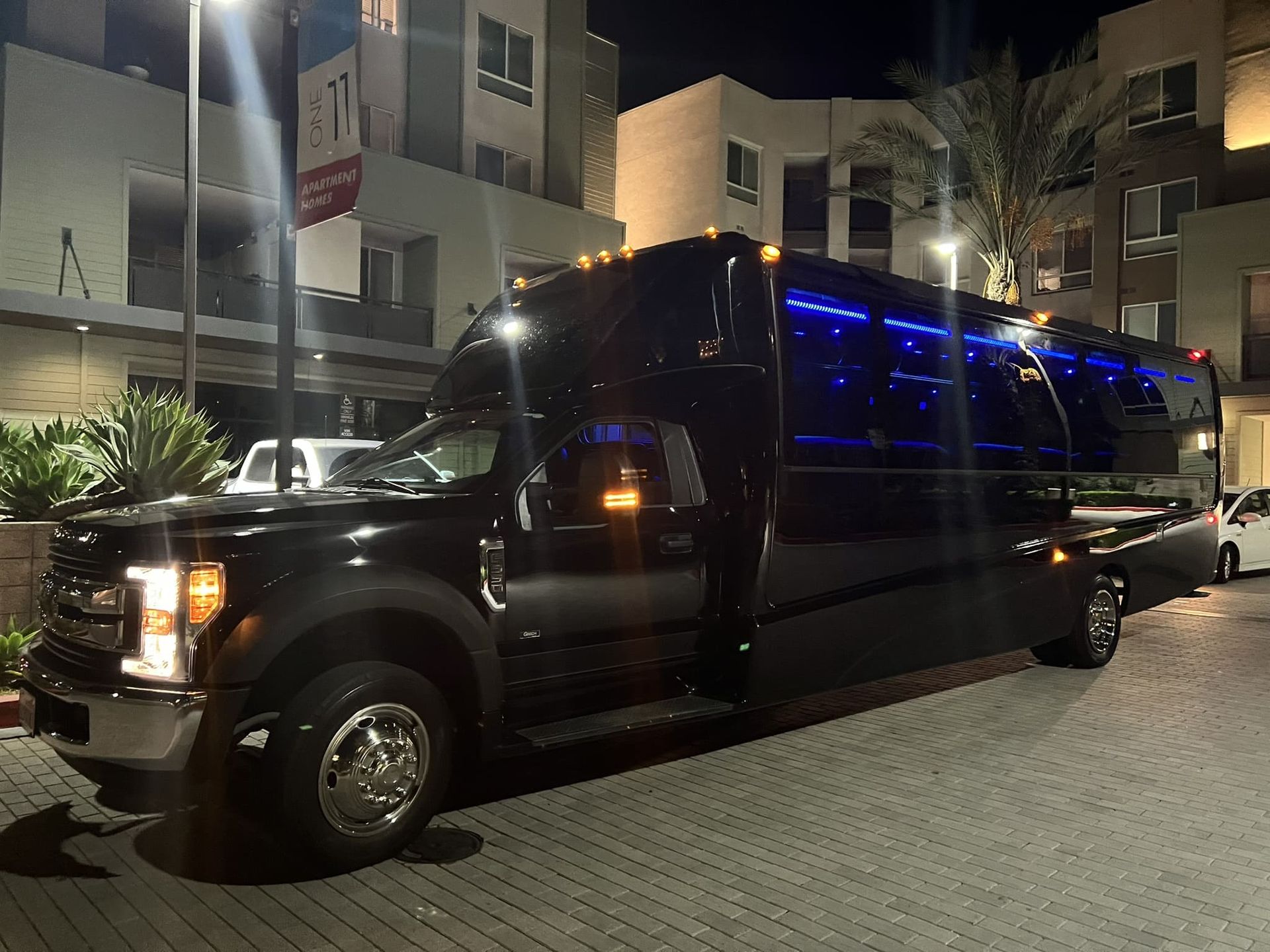 Photo Gallery | Luxury Limo Services for Weddings, Wine Tours, Special Events & More