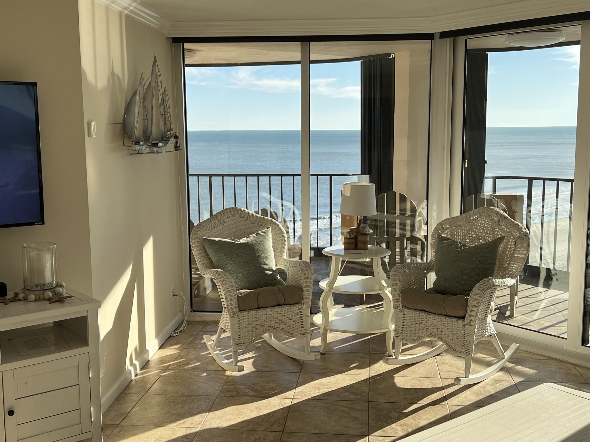 Maisons Sur Mer 901 - Myrtle Beach Oceanfront Condos | Myrtle Beach Condo
