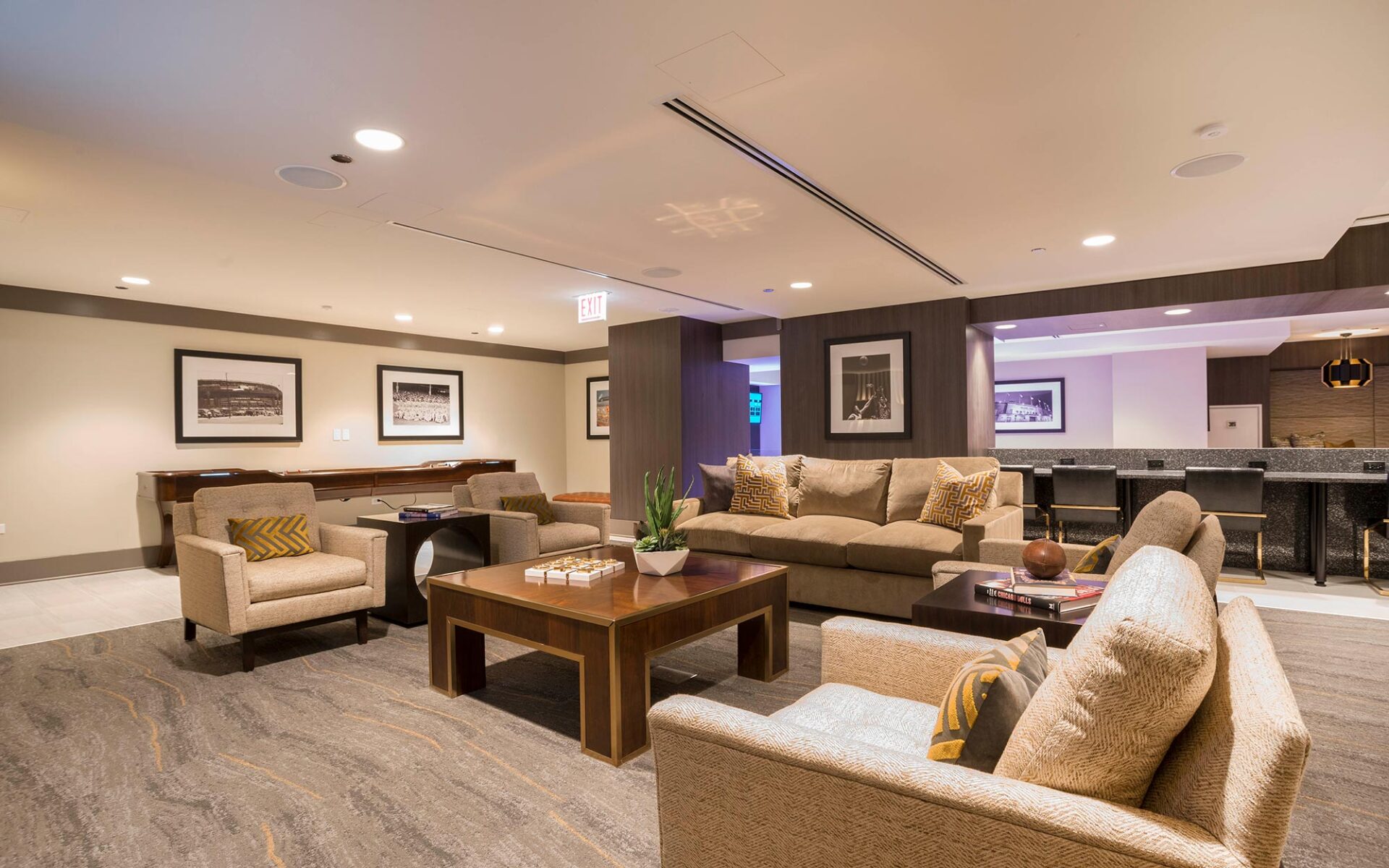 Apartments for Rent in Chicago, IL | The Elle Apartments