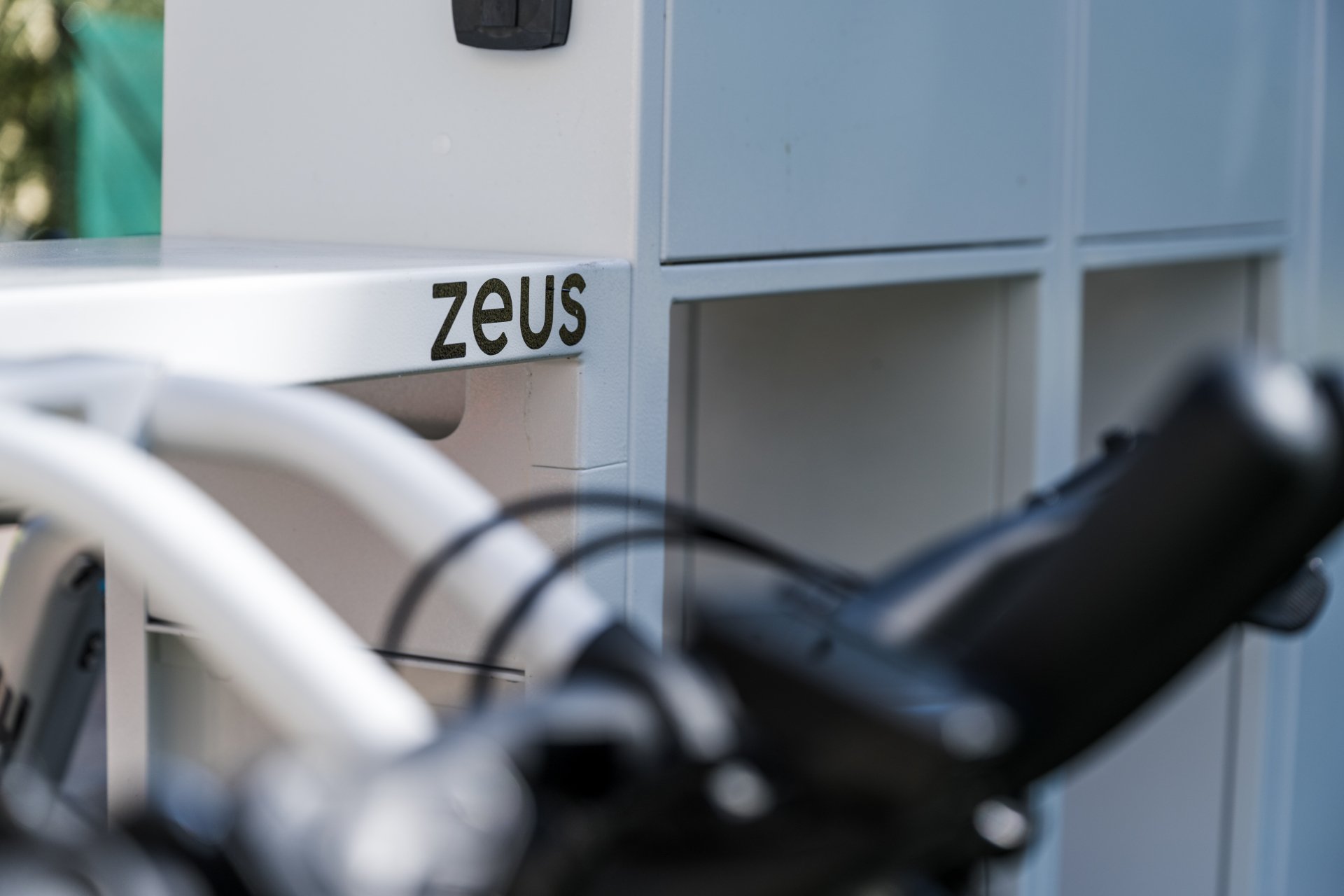 Zeus Charging Stations | Malè (TN) | Ricariche E-bike