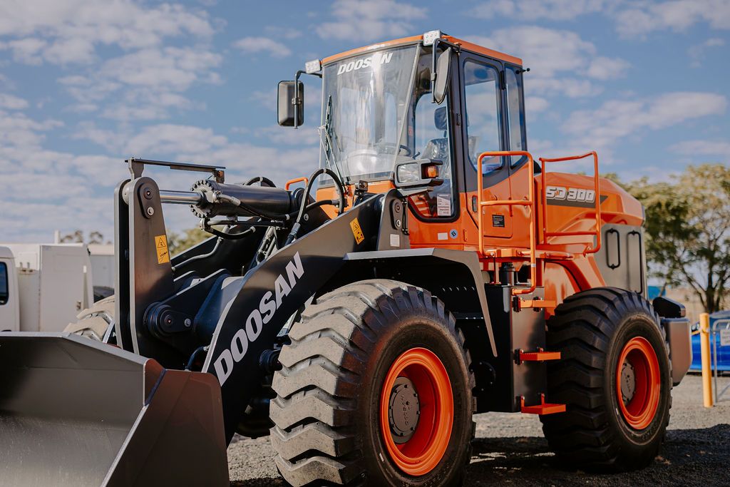 Doosan Excavators in Dubbo | Tracserv
