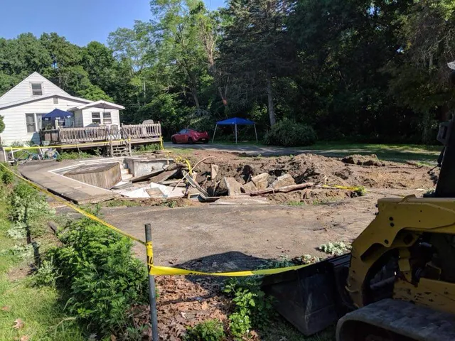 How much does excavation cost? | D R Excavation